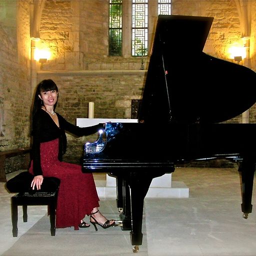 Claire Tang - Pianiste - Normandie - USA - Acteur Fête France